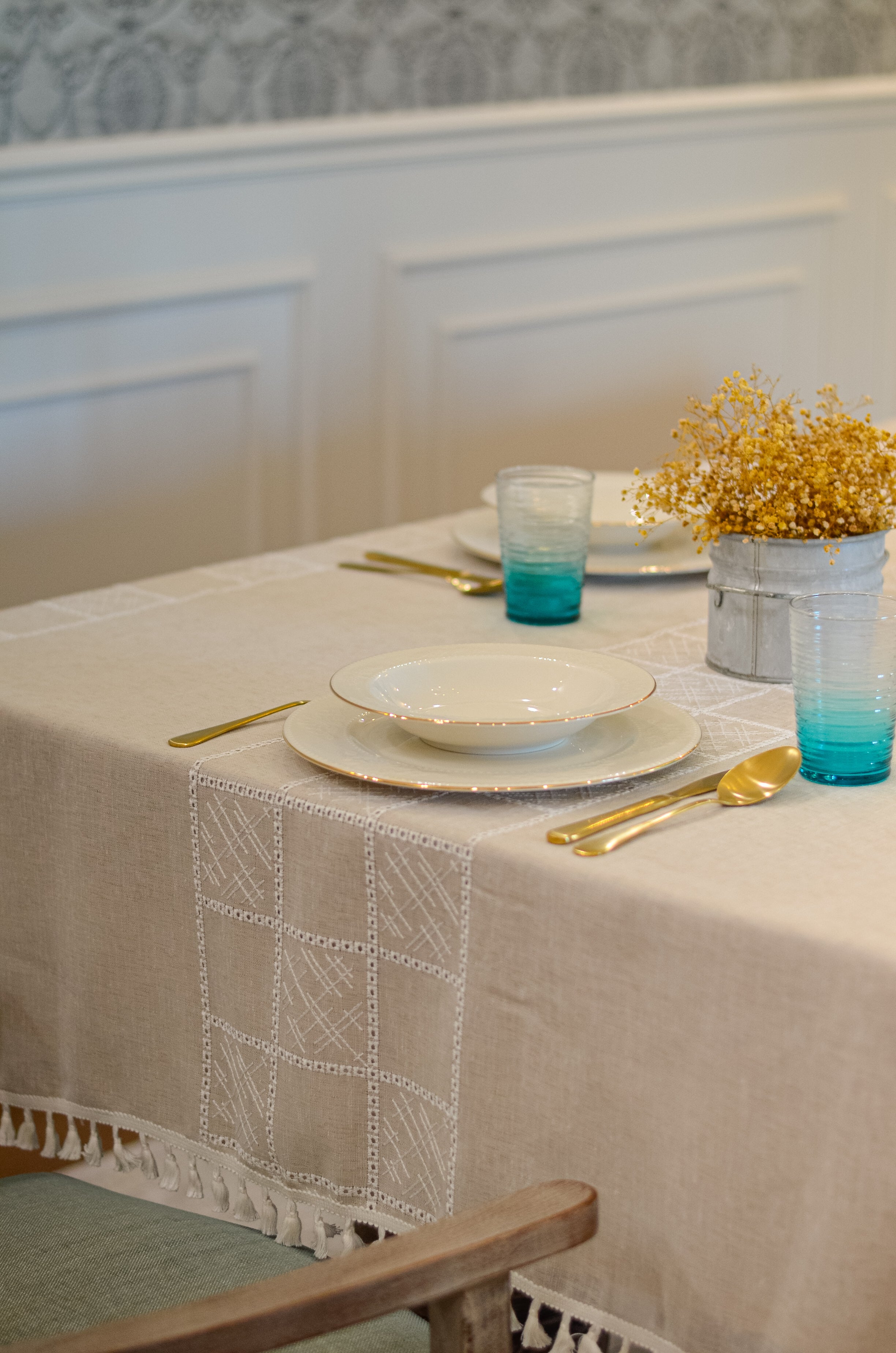 Carré – Élégance Des Tables